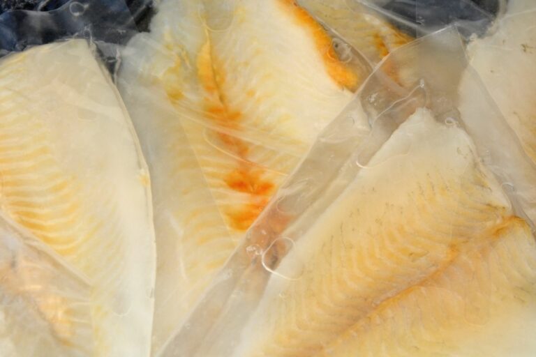 How To Clean and Fillet A Flounder Like A Pro | Fillet Flounder Tips